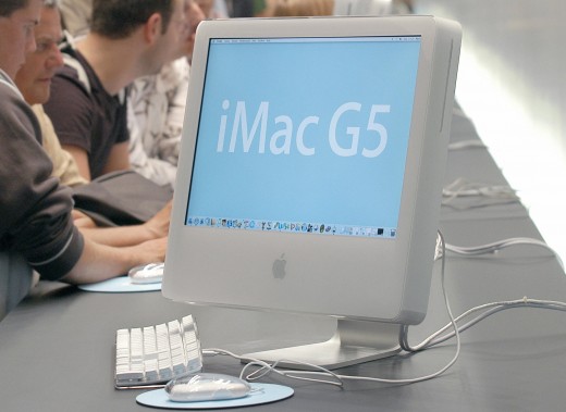 30 years in 33 photos: A Visual History of the Apple Mac