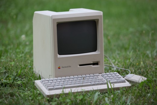 30 years in 33 photos: A Visual History of the Apple Mac