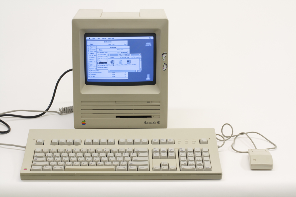 30 years in 33 photos: A Visual History of the Apple Mac