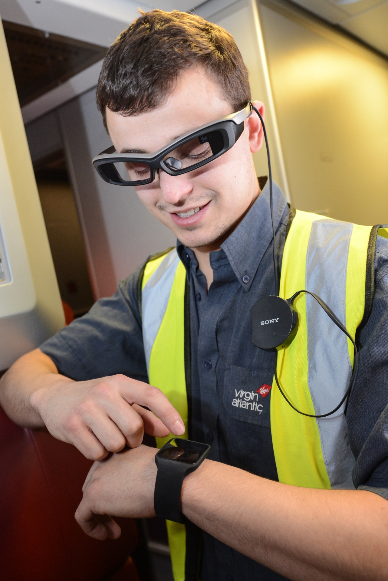 Virgin Atlantic Engineers are Testing Sony's Smartglasses