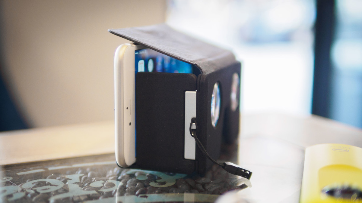 This Google Cardboard VR headset is the size of an iPhone 5