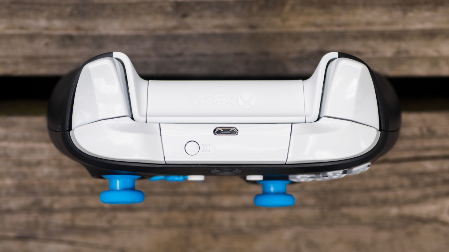 Review: Custom Xbox One S Bluetooth controller