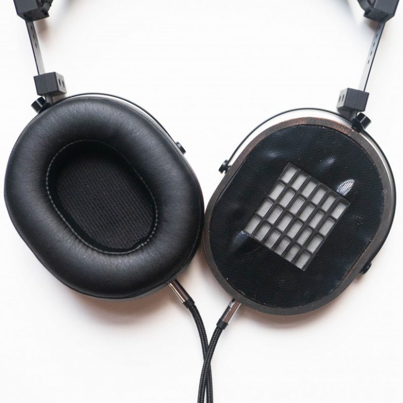 Review: Monoprice’s M565 is a $200 gateway to planar magnetic headphones