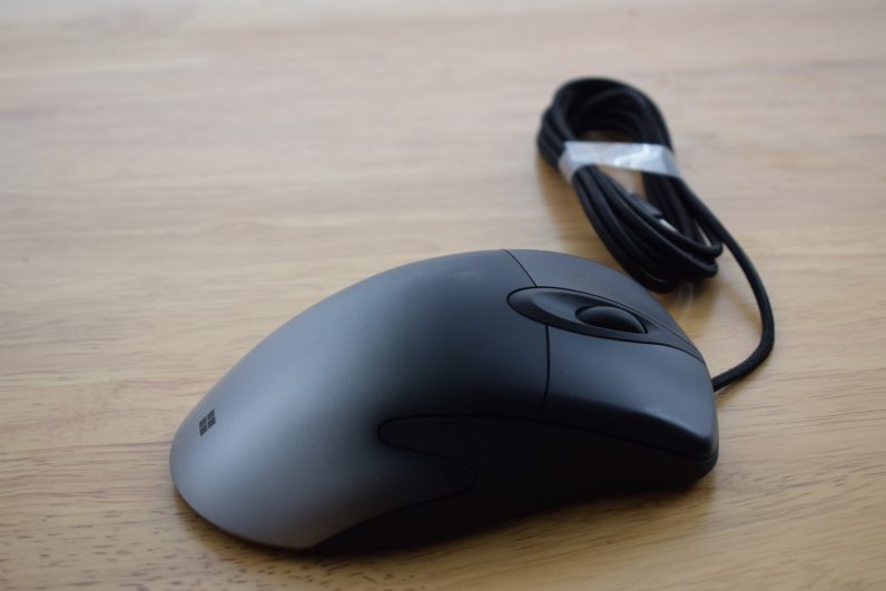 Review: The Microsoft Pro Intellimouse is a really, really lovely mouse