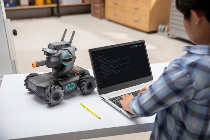 DJI’s RoboMaster S1 tank might be the funnest way to learn to code