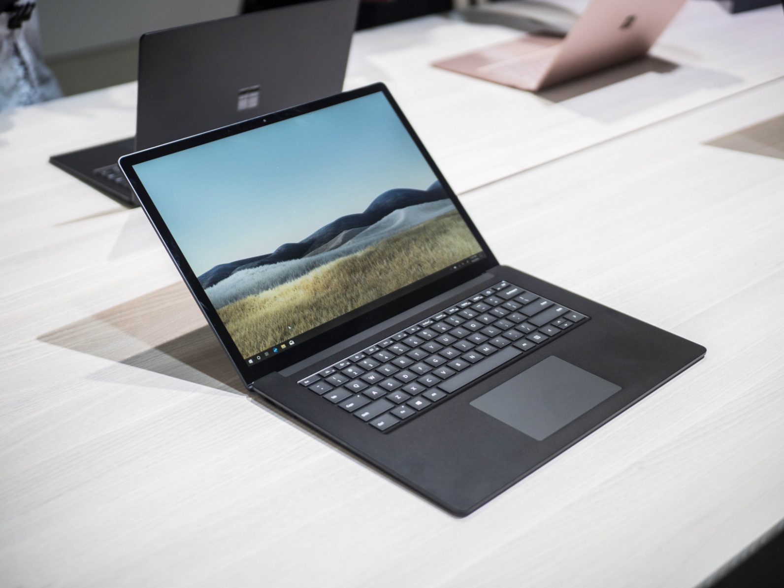 Hands-on: The Surface Laptop 3 is the Surface for people who don’t want ...