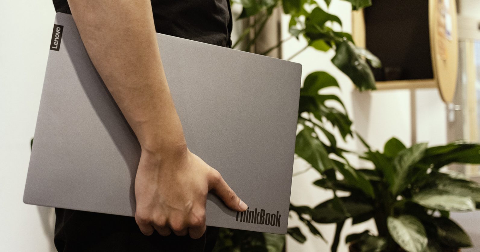 The dongle-hiding Lenovo ThinkBook 14 is great if you get the right screen