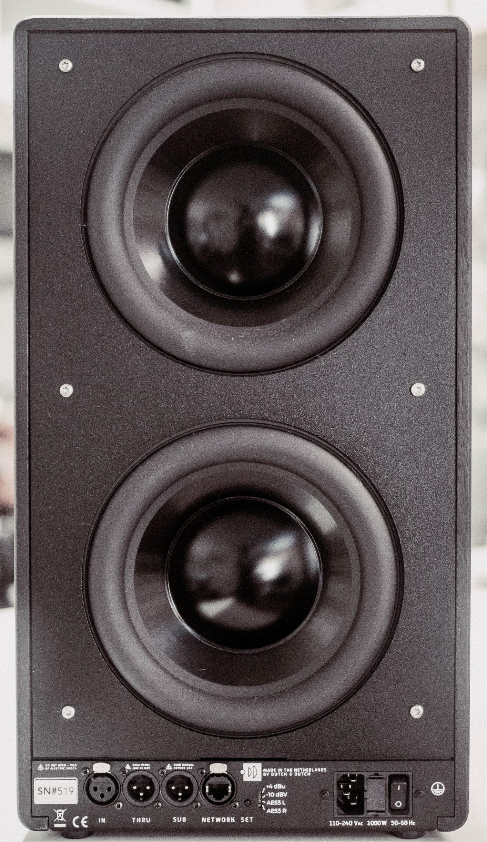 Dutch & Dutch 8c Review: Super high-end speakers with the best bass I ...