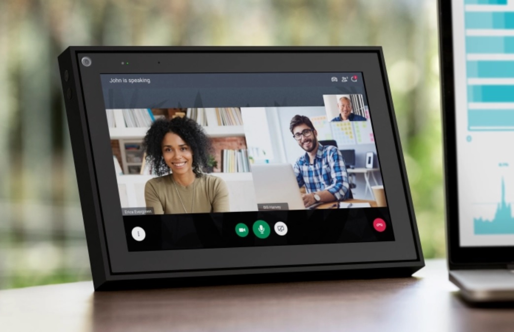Facebook Portal gets Zoom support, turns into a little workstation