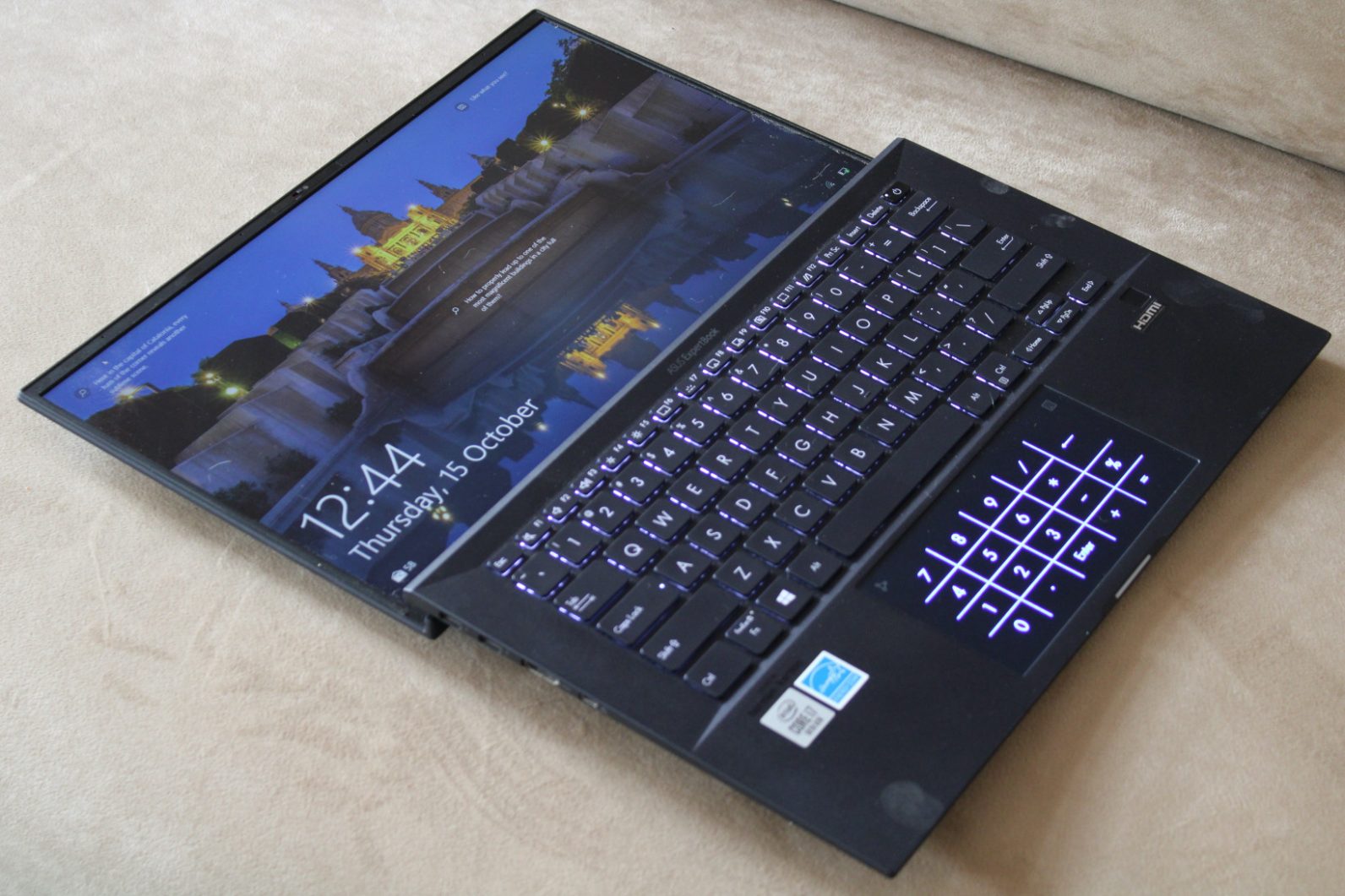 Asus Expertbook B9 review: This sleek fish isn’t your typical boring ...