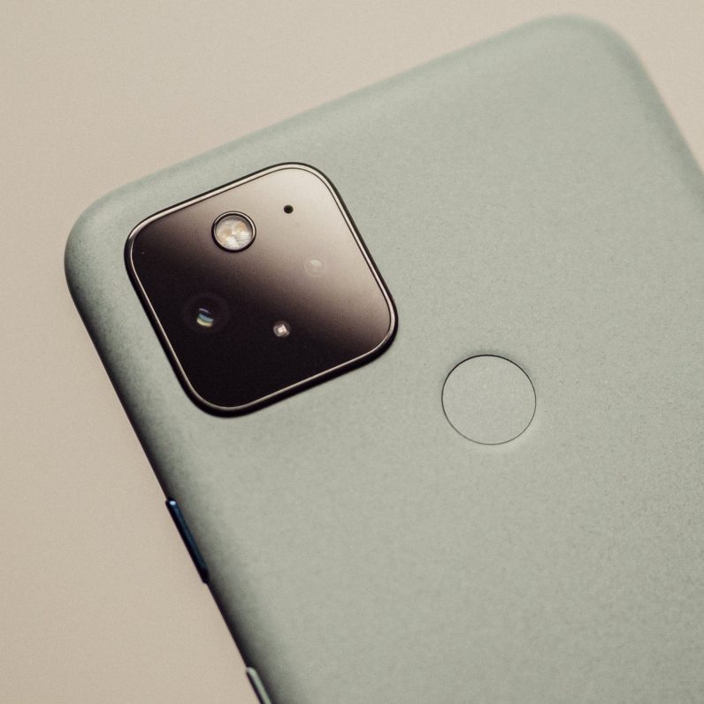 Review: The Pixel 5 is still a great phone, but that’s no thanks to the ...