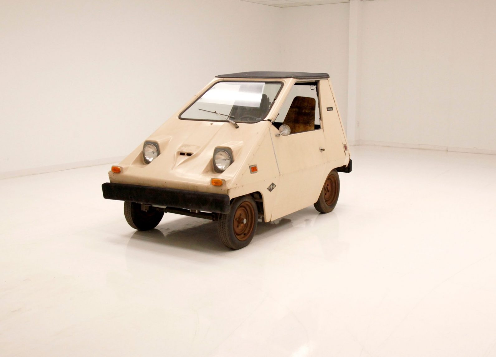 Throwback to the legendary 1970s electric CitiCar