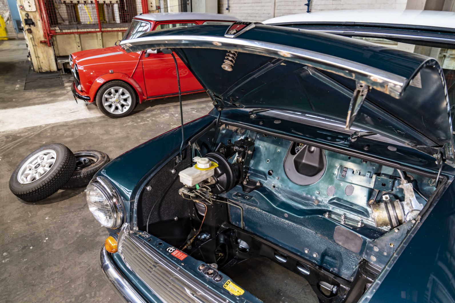 Mini joins the EV restomod craze with reversible conversions