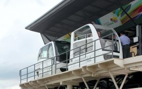 This company wants to make pod-cars public transport — for free