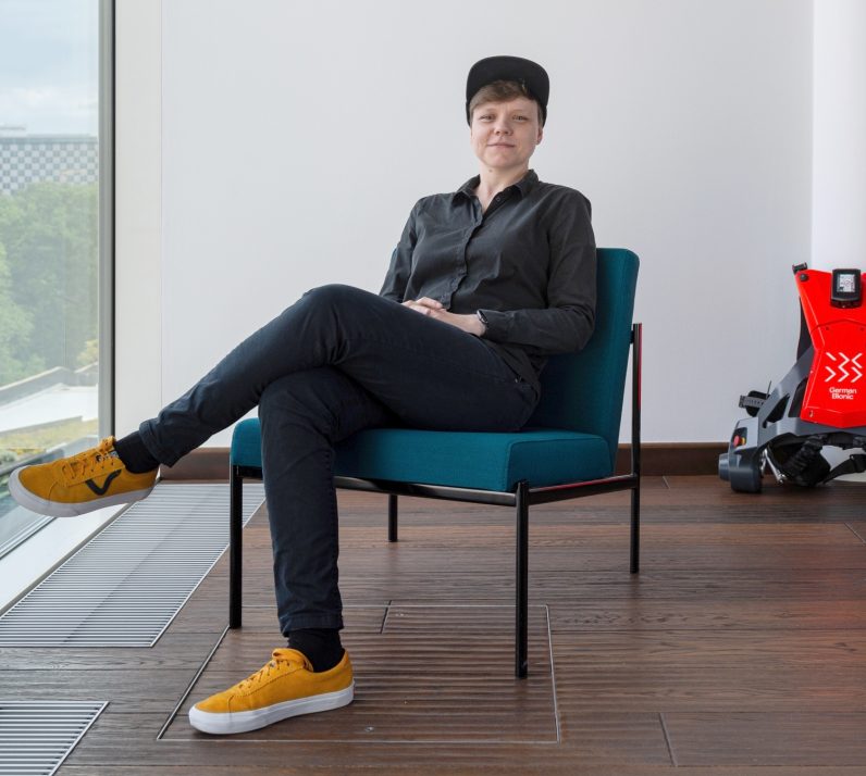 This AI-powered exoskeleton does the heavy lifting so you don’t have to